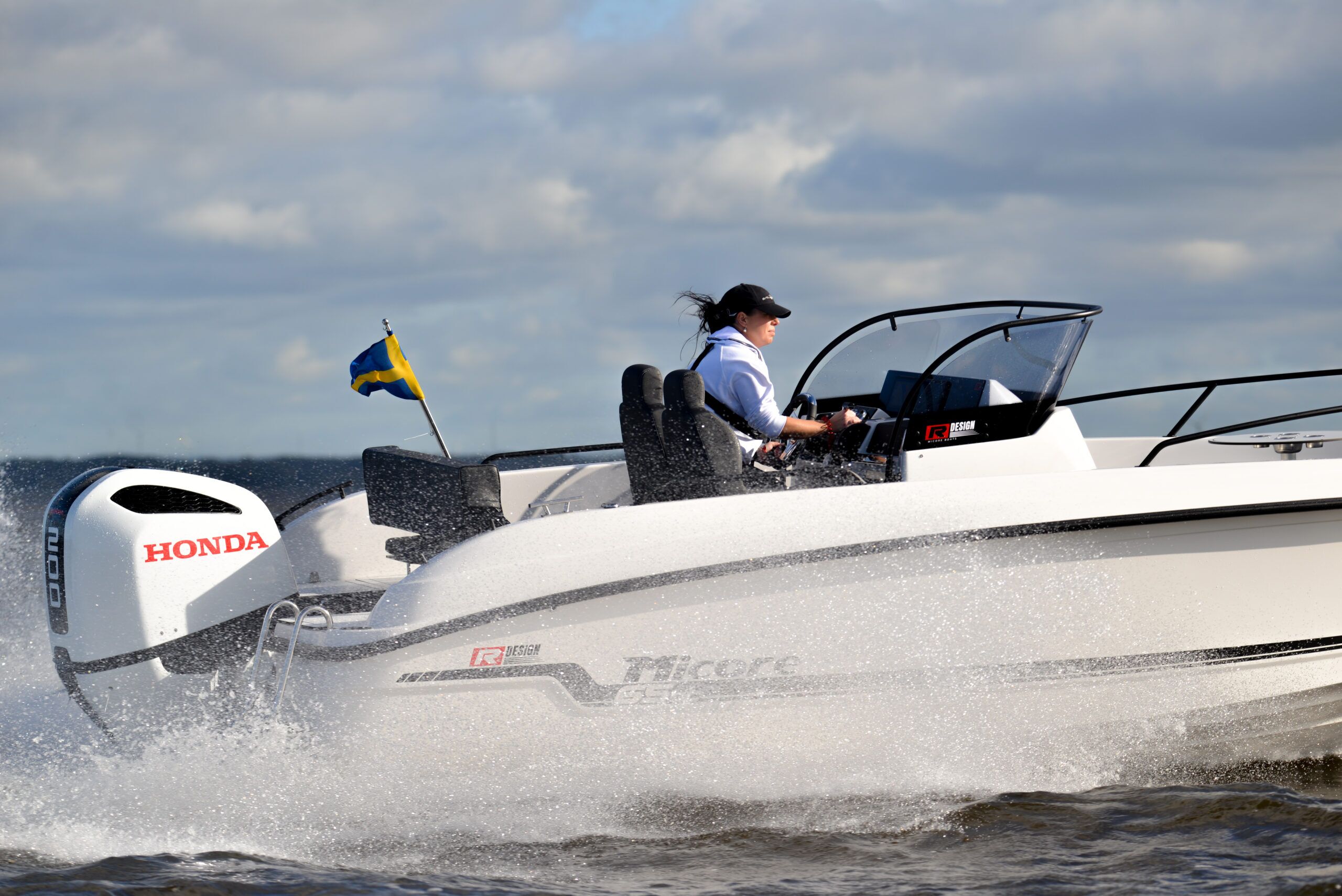 Micore 65cc - Micore Boats AB