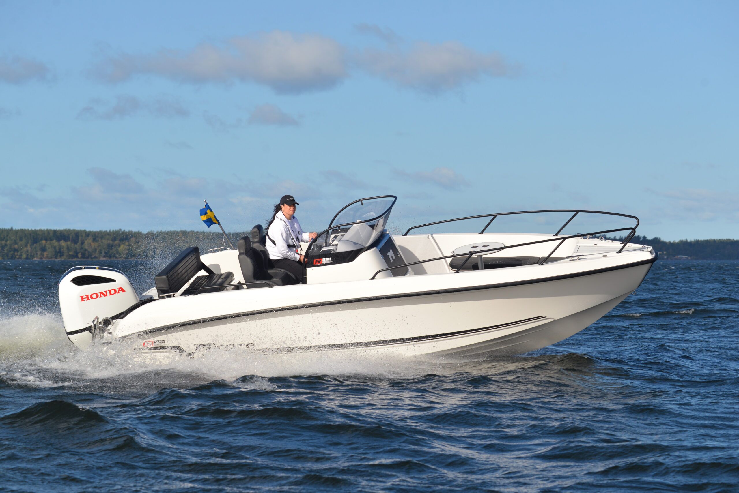 Micore 65cc - Micore Boats AB