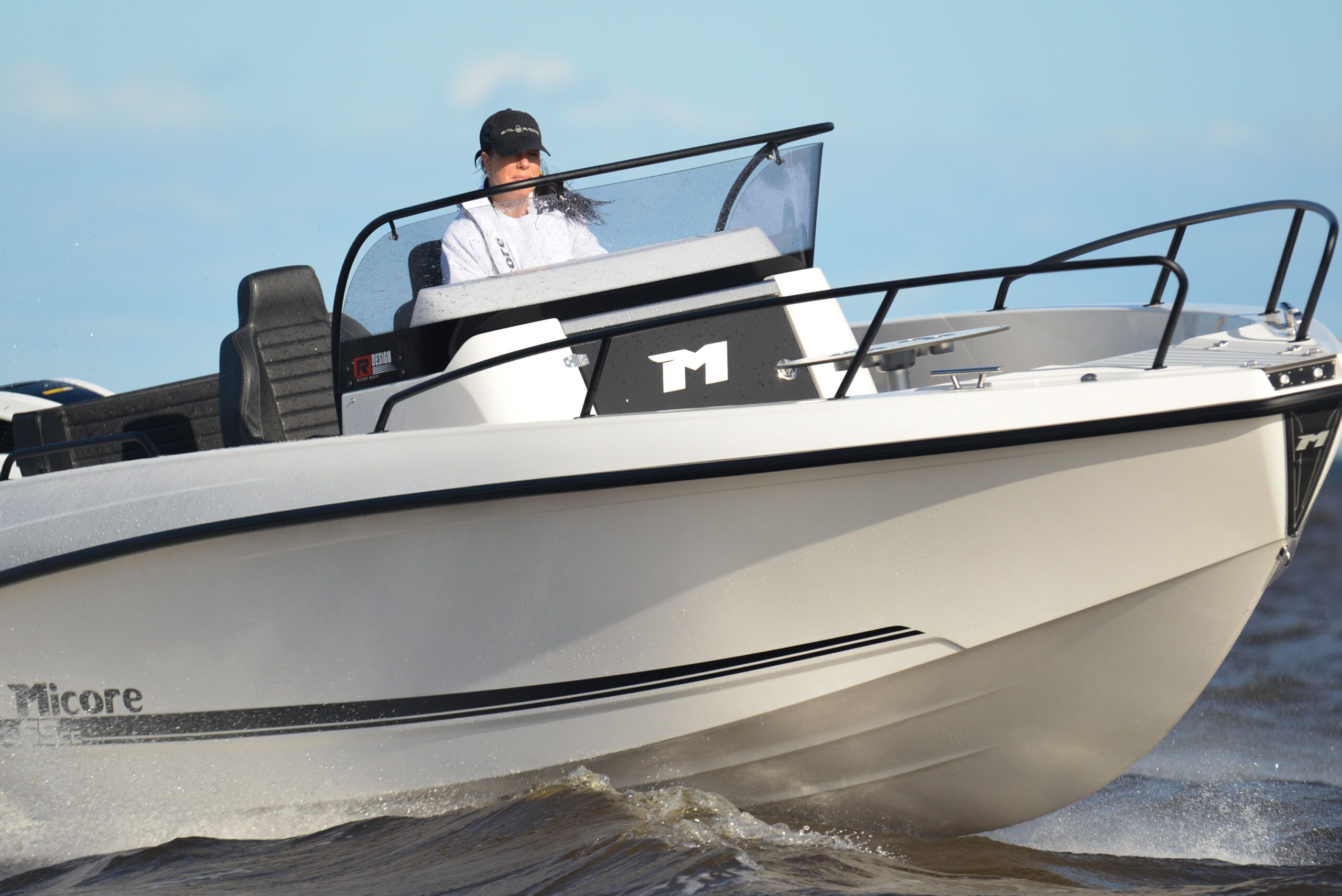 Micore 65cc - Micore Boats AB